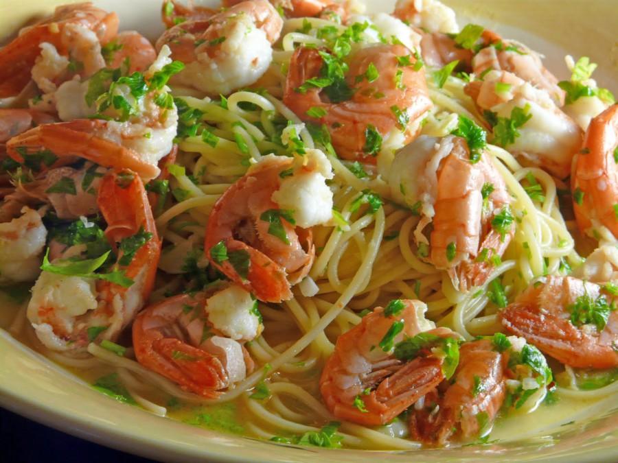 VIDEO! Reteta: creveti cu ciuperci si mazare | Antena 1