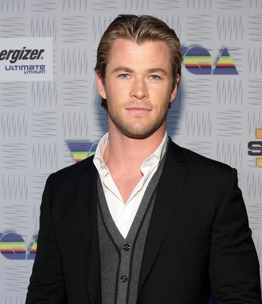 Chris Hemsworth este un soldat fara scrupule in “Shadow Runner” | Antena 1