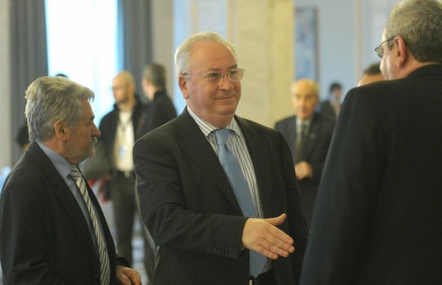 Surse: Averile deputatului Marius Spinu si a senatorului Puiu Hasotti ...