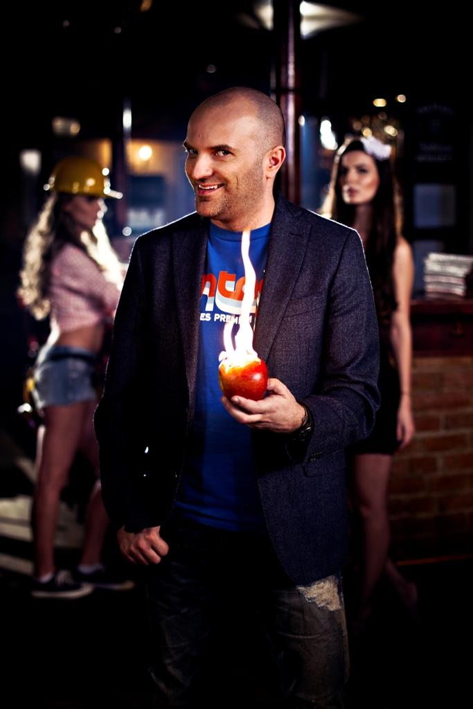 Tavi Colen l-a pus la punct pe Alin Oprea in emisiunea lui Capatos. „Un ...