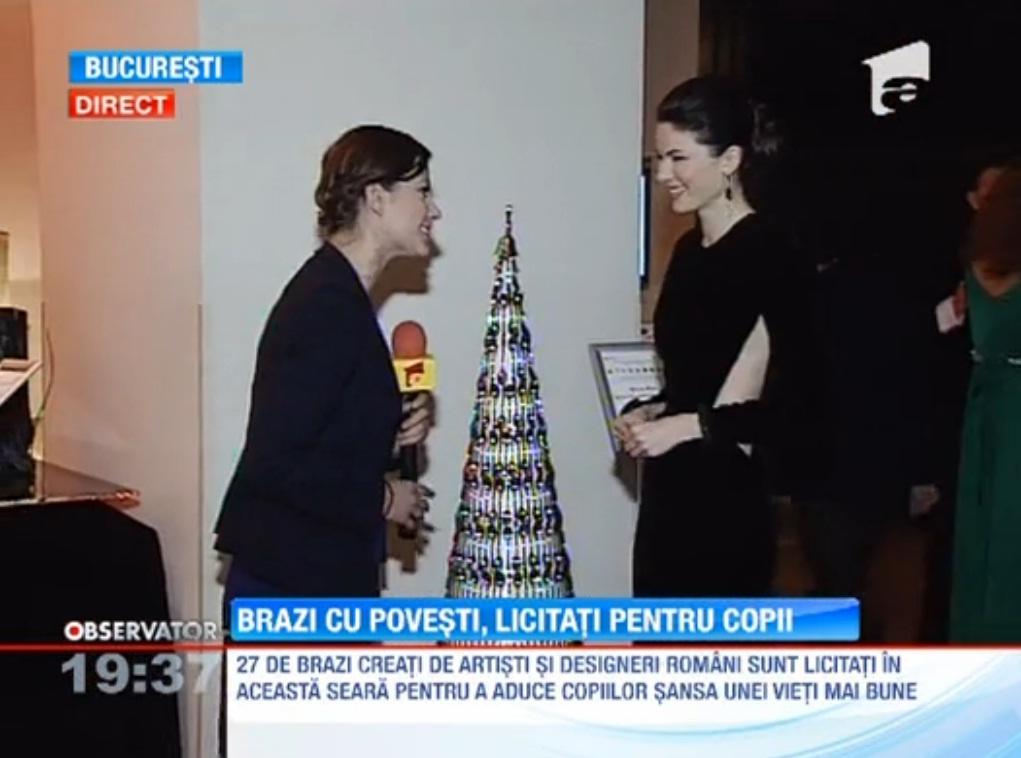 Anca Rusu a decorat unul dintre bradutii licitati la Festivalul ...