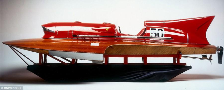 FOTO! Barca Ferrari, echivalentul pe apa al autoturismelor sport | Antena 1