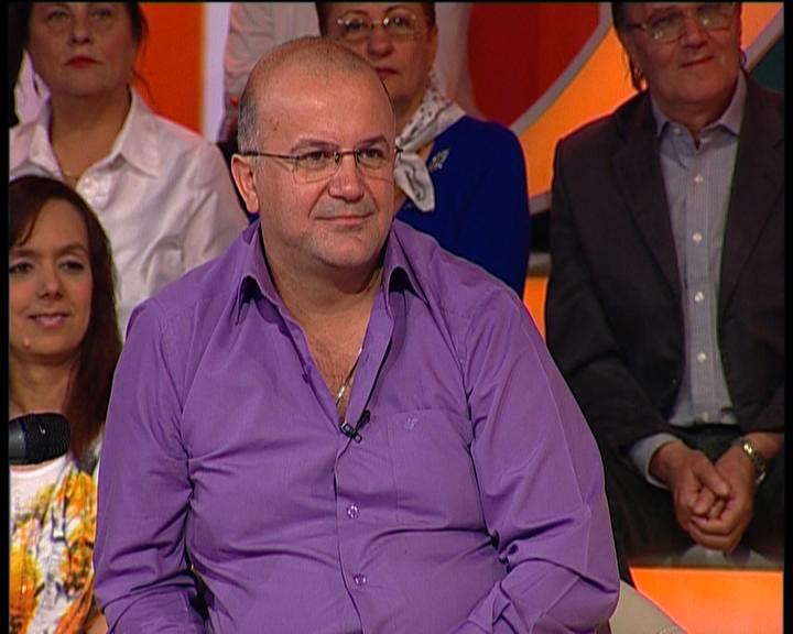 Axinte: “La o nunta, am fugit cu mireasa in fan'' | Antena 1