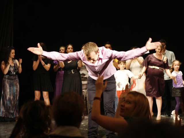 Invingatorul Visinel, orfan din 13 frati: batut crunt la casa de copii ...