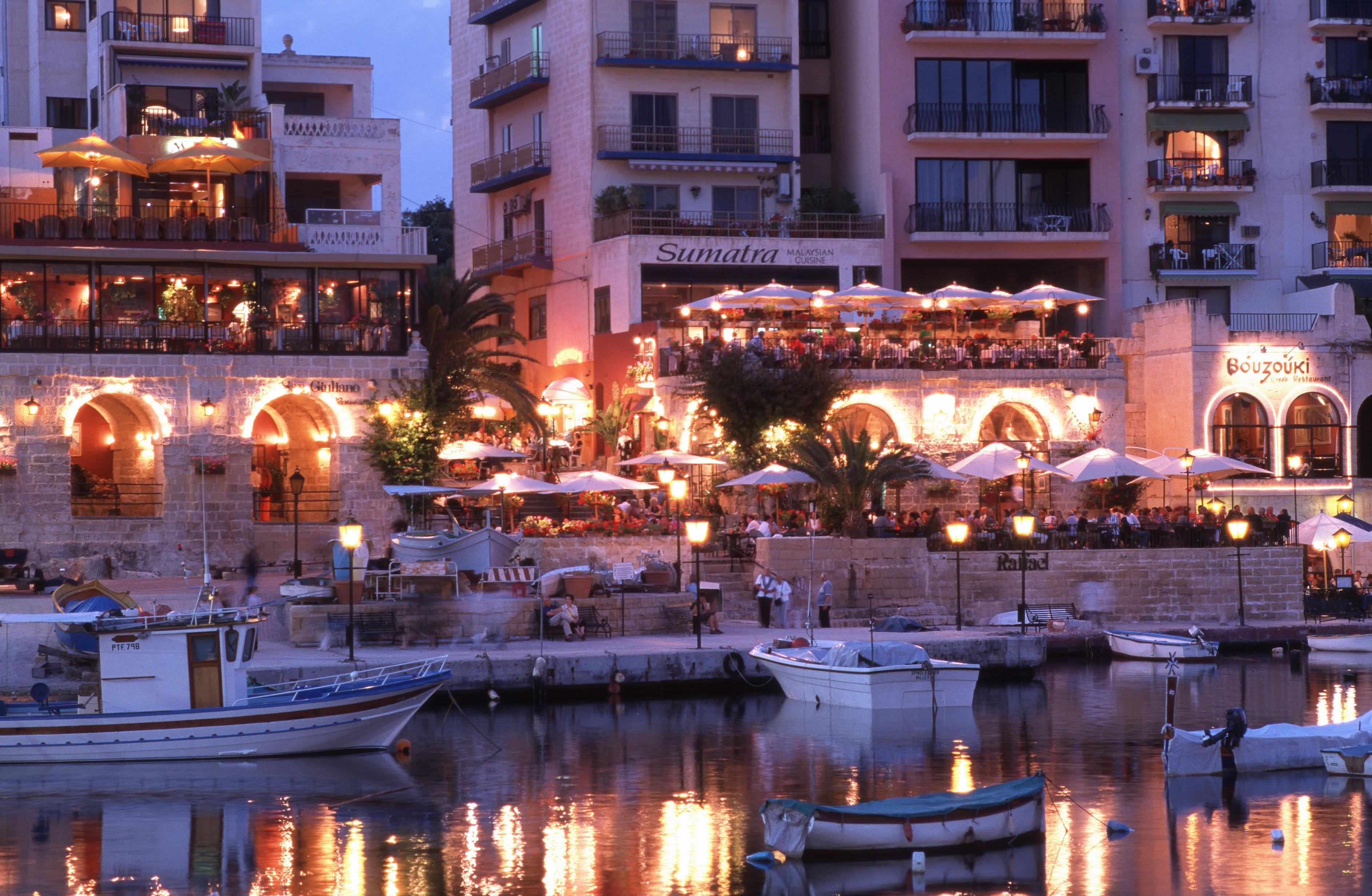 Nopti albe in Malta - destinatia ideala pentru distractie! | Antena 1