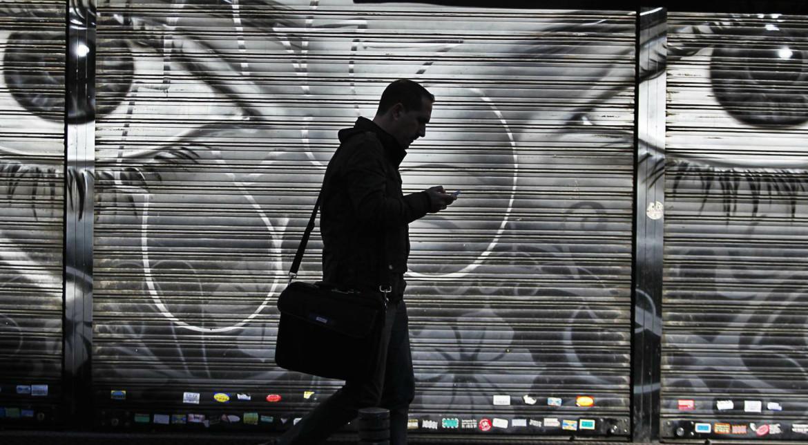 Nu ai suficientă încredere în partenerul de viață? Iată cum îți poți ...