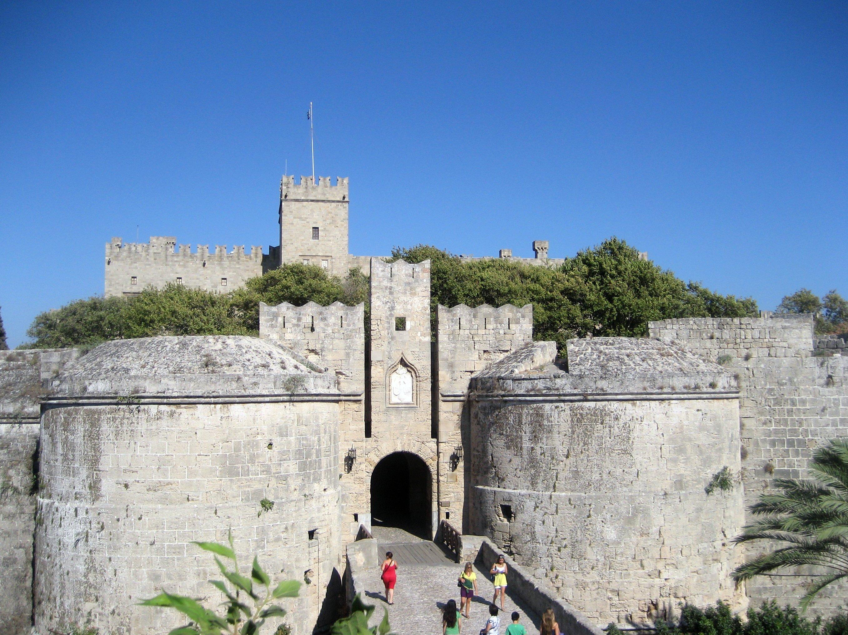 Drumuri în timp pe insula Rhodos | Antena 1