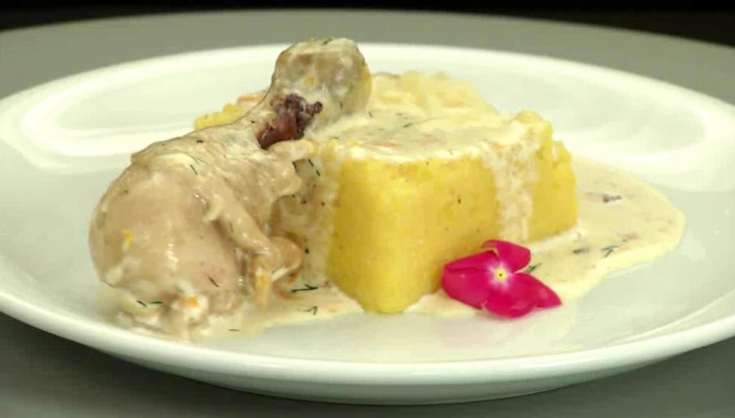 Ciulama de pui cu mămăliguță | Antena 1