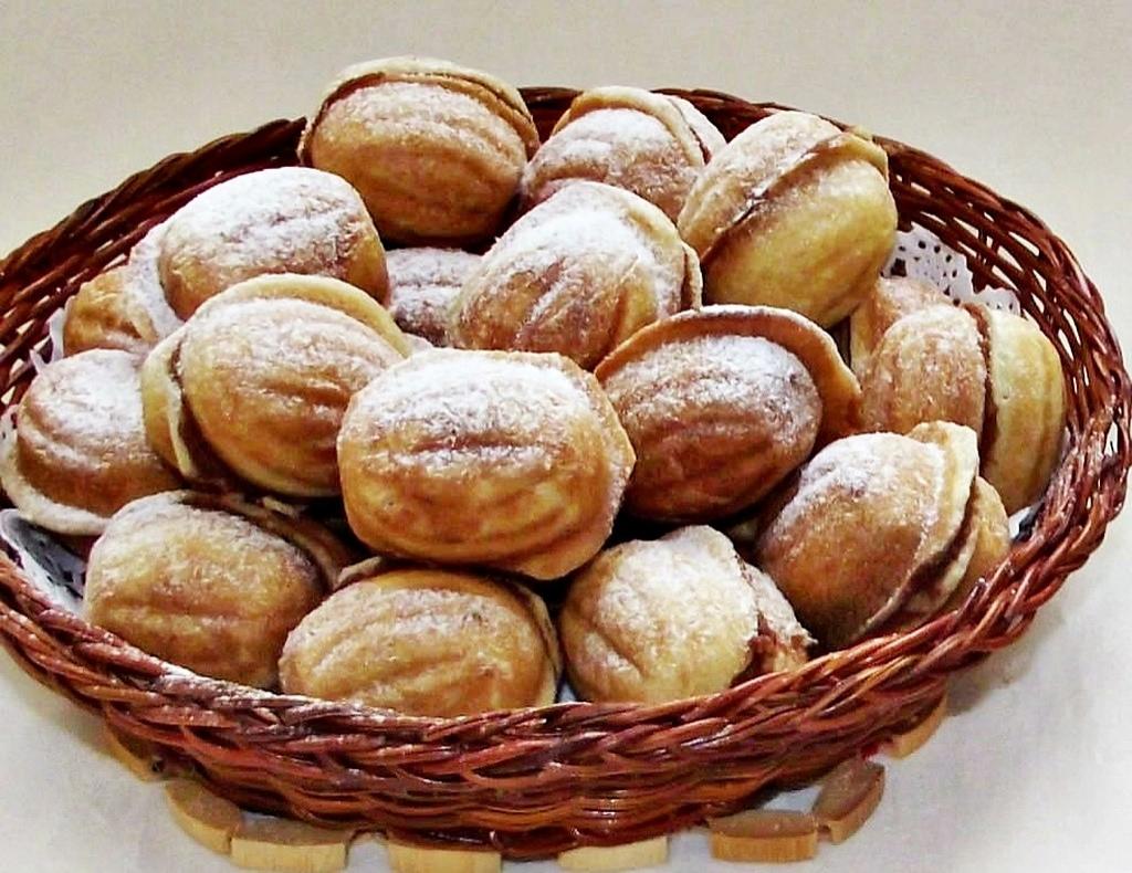 Nuci umplute. Deliciile de altădată, adorate de lumea toată! | Antena 1
