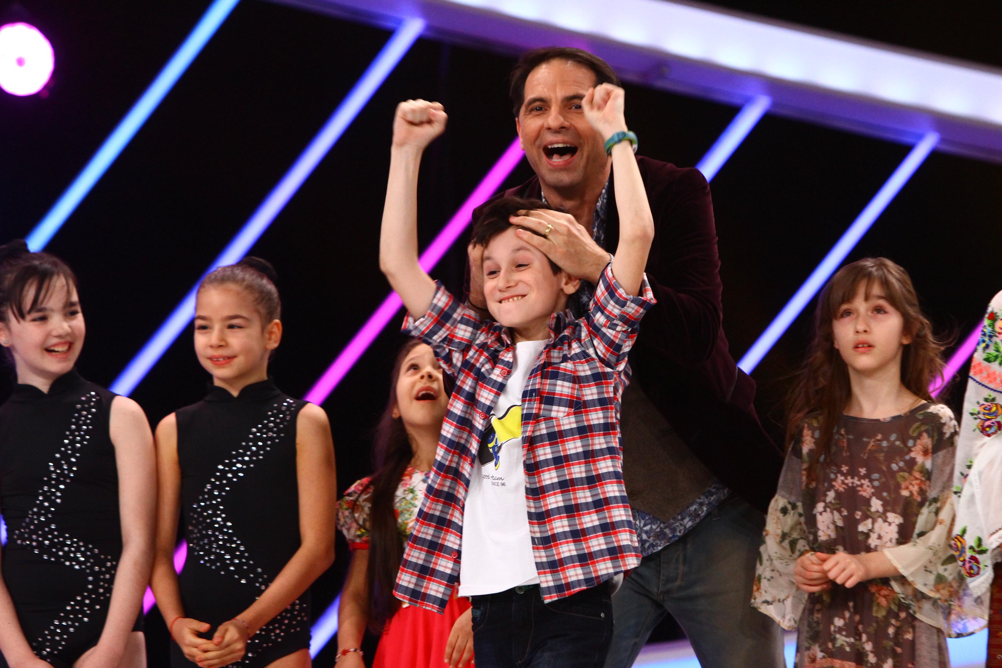 Alex Beznea a fost de neînvins! El și pălăriile lui vor merge în marea ...