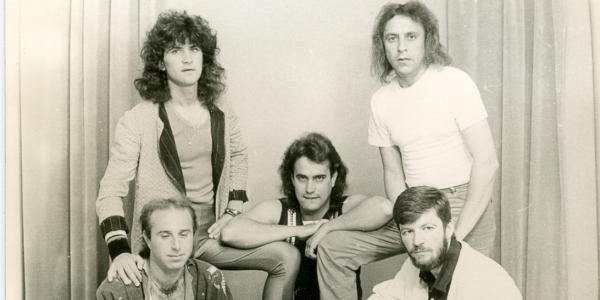 ISTORIE! Trupa Iris, legenda rock-ului românesc, se rupe din nou! În 88 ...