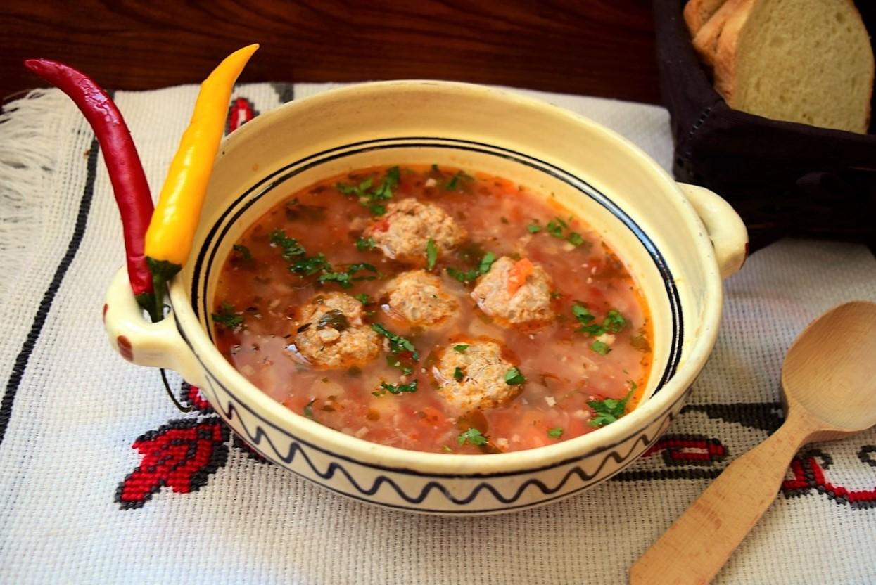 Una dintre cele mai gustoase şi apreciate ciorbe din bucătăria ...