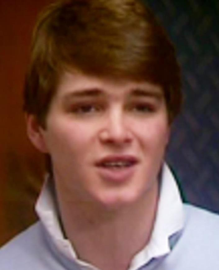 Darius Perkins, actorul care a jucat în ”Neighbours”, a murit la 54 de ...