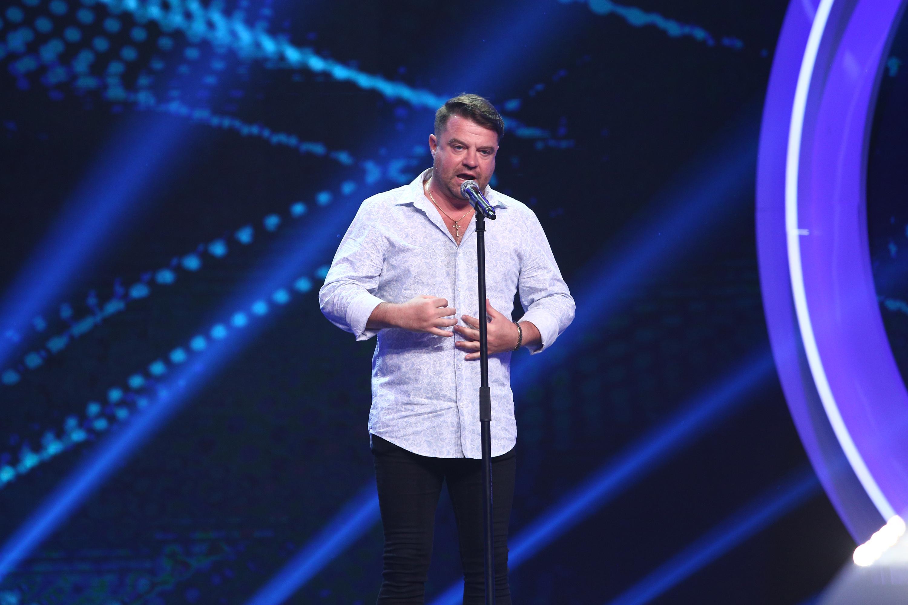 Andrei Duban, moment spectaculos de stand-up comedy pe scena de la ...