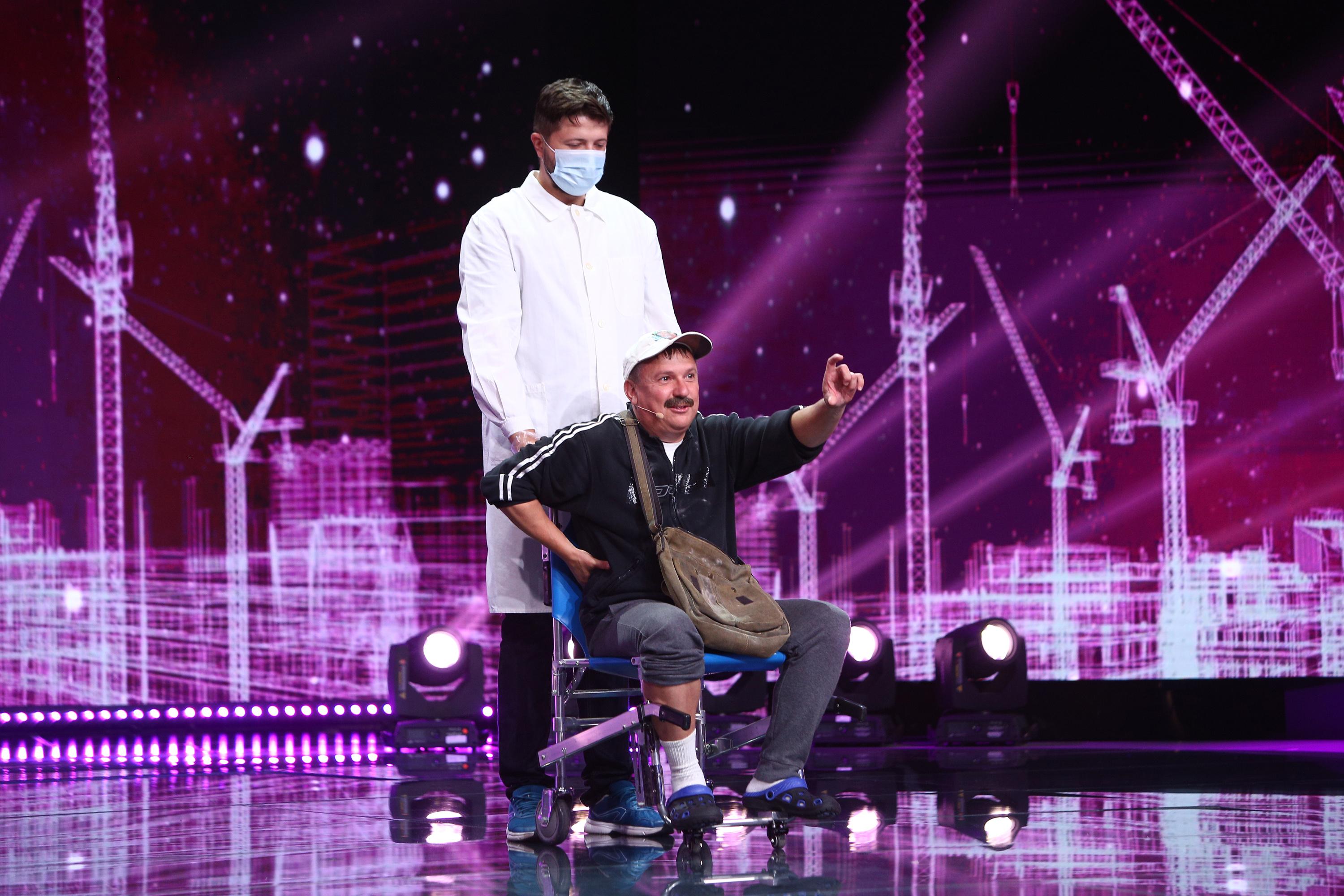 Marius Vizante l-a adus pe Dorel Zidaru pe scena iUmor. Cum sună ...