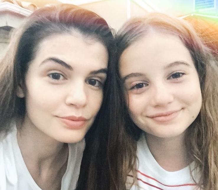 Monica Gabor, poză cu Irina Columbeanu, Mr. Pink și fiul lui. Cât a ...