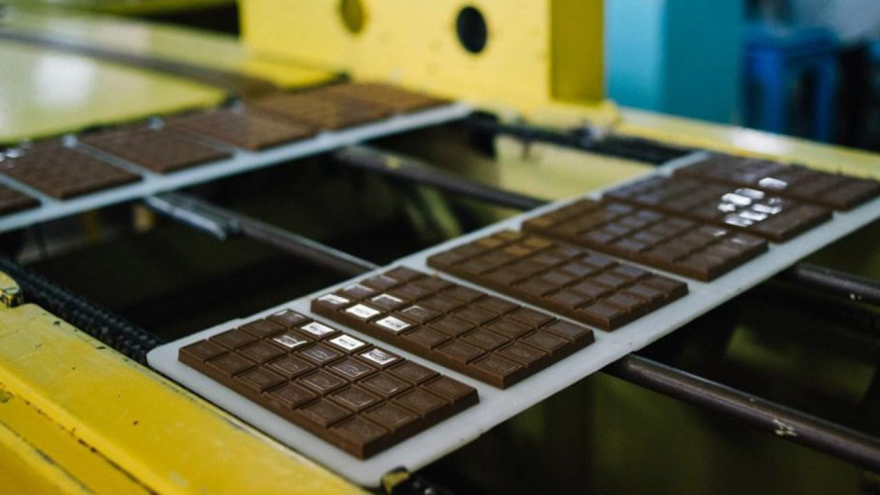 Fabrica de ciocolată din Capitală închisă complet din cauza focarului ...