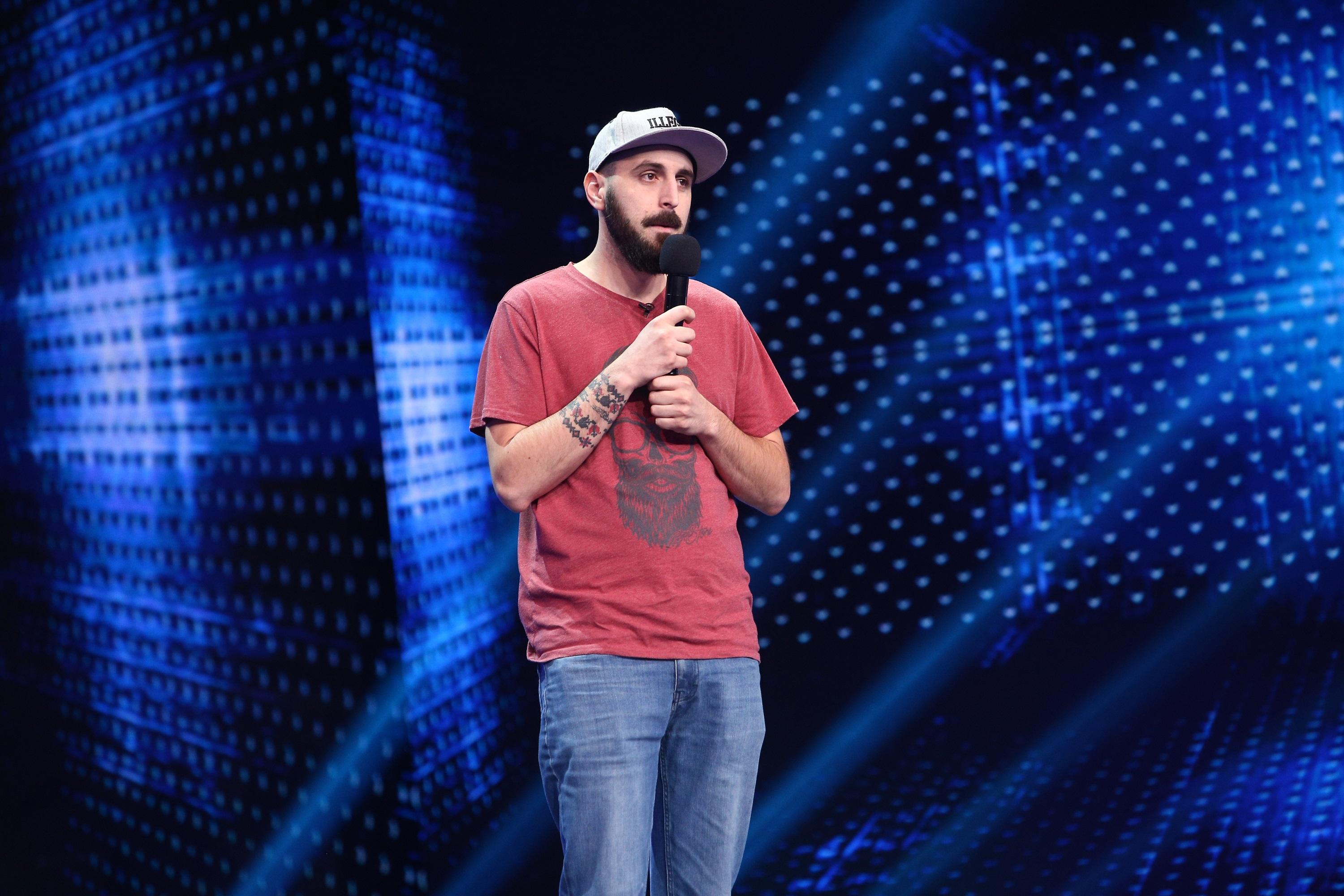 Petre Dănuț Irinel a făcut stand up comedy savuros în finala iUmor ...