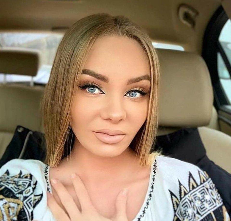 Maria Constantin, în compania unui bărbat, pe litoral! | Antena 1