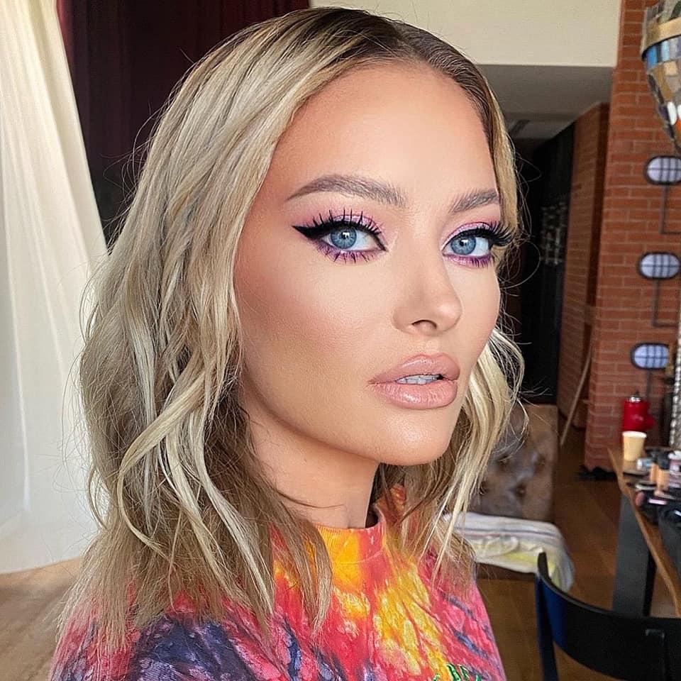 Delia le-a dat fanilor palpitații! Ipostaza periculoasă în care s-a ...