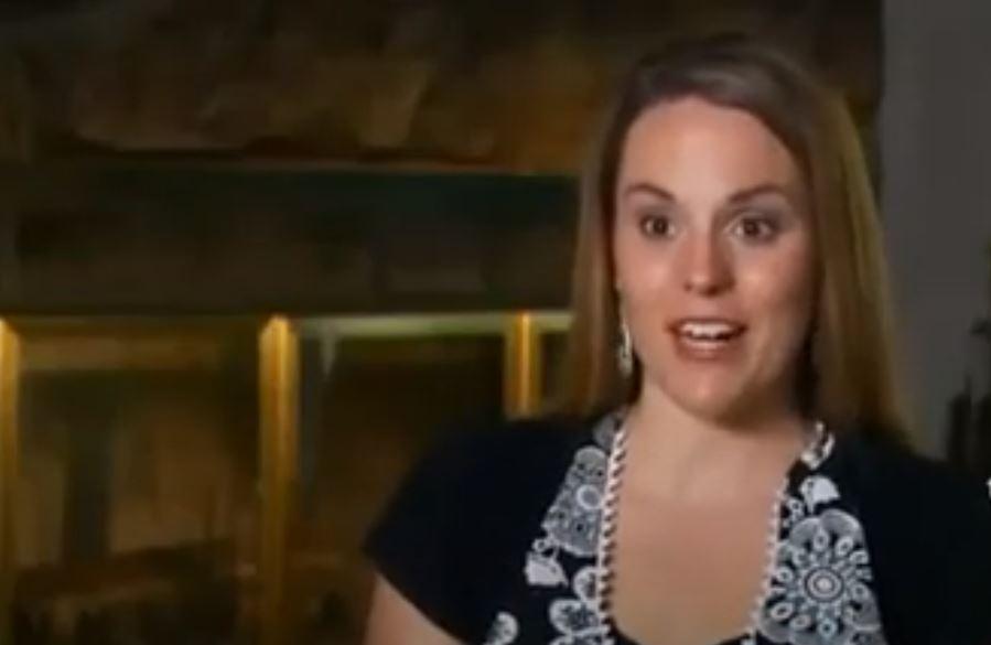 Angela se declară cea mai econoamă mamă. Nu-și lasă familia nici să ...