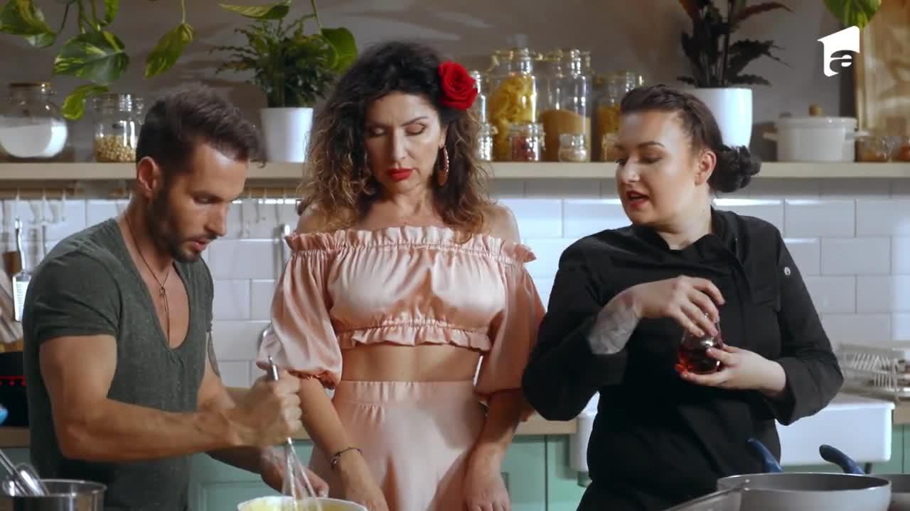 Hello Chef, sezon 4, episod 7. Roxana Blenche și Randi au gătit Paella și Churros, două rețete ...