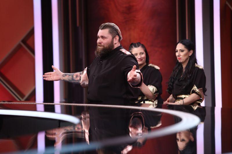 Stiri Directe - Câştigător Chefi la Cuţite 2022. Cine a câştigat sezonul 10 Chefi la Cuţite ...