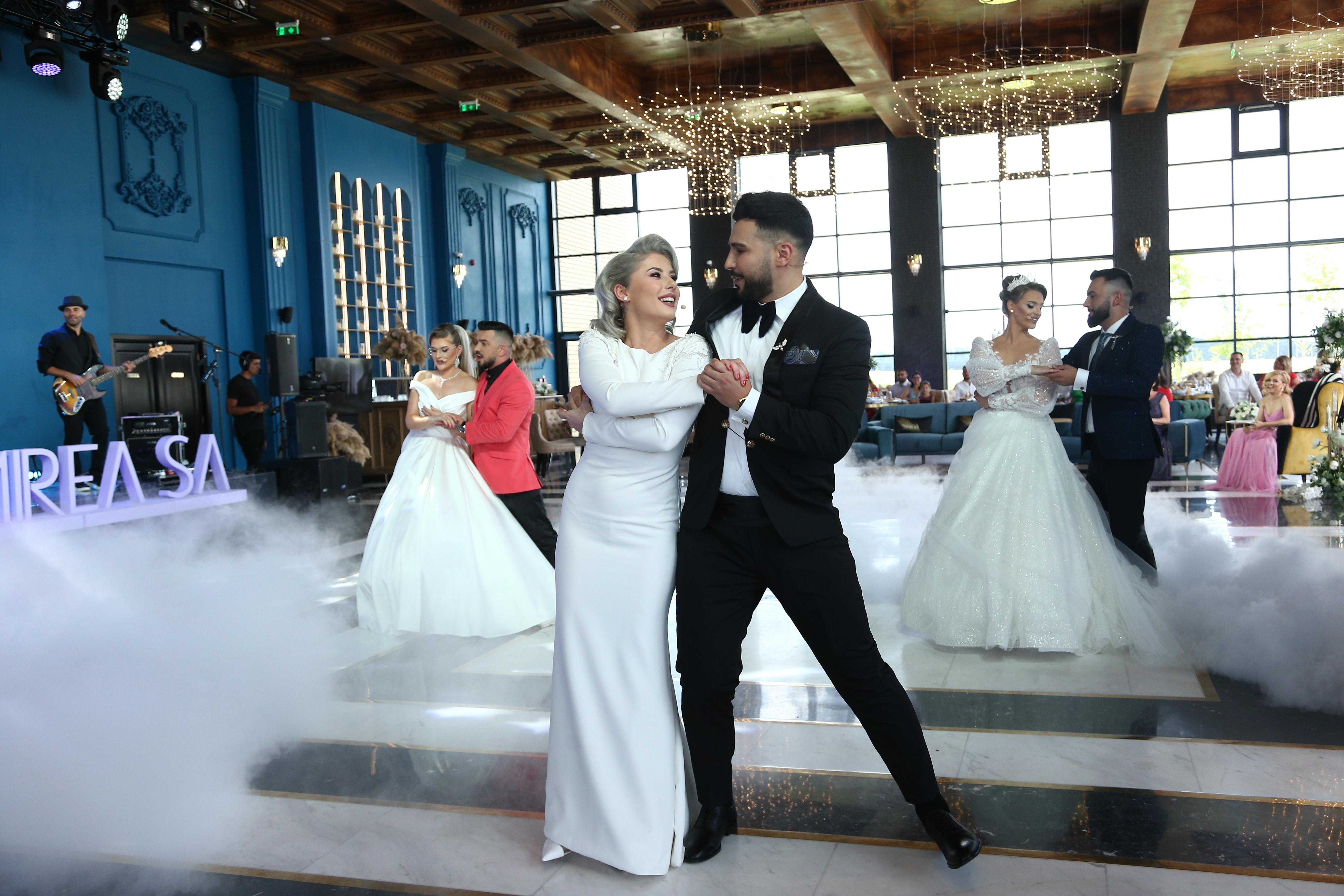 Finala Mireasa sezon 5. Giovana si Sese s-au căsătorit civil. Cei doi ...