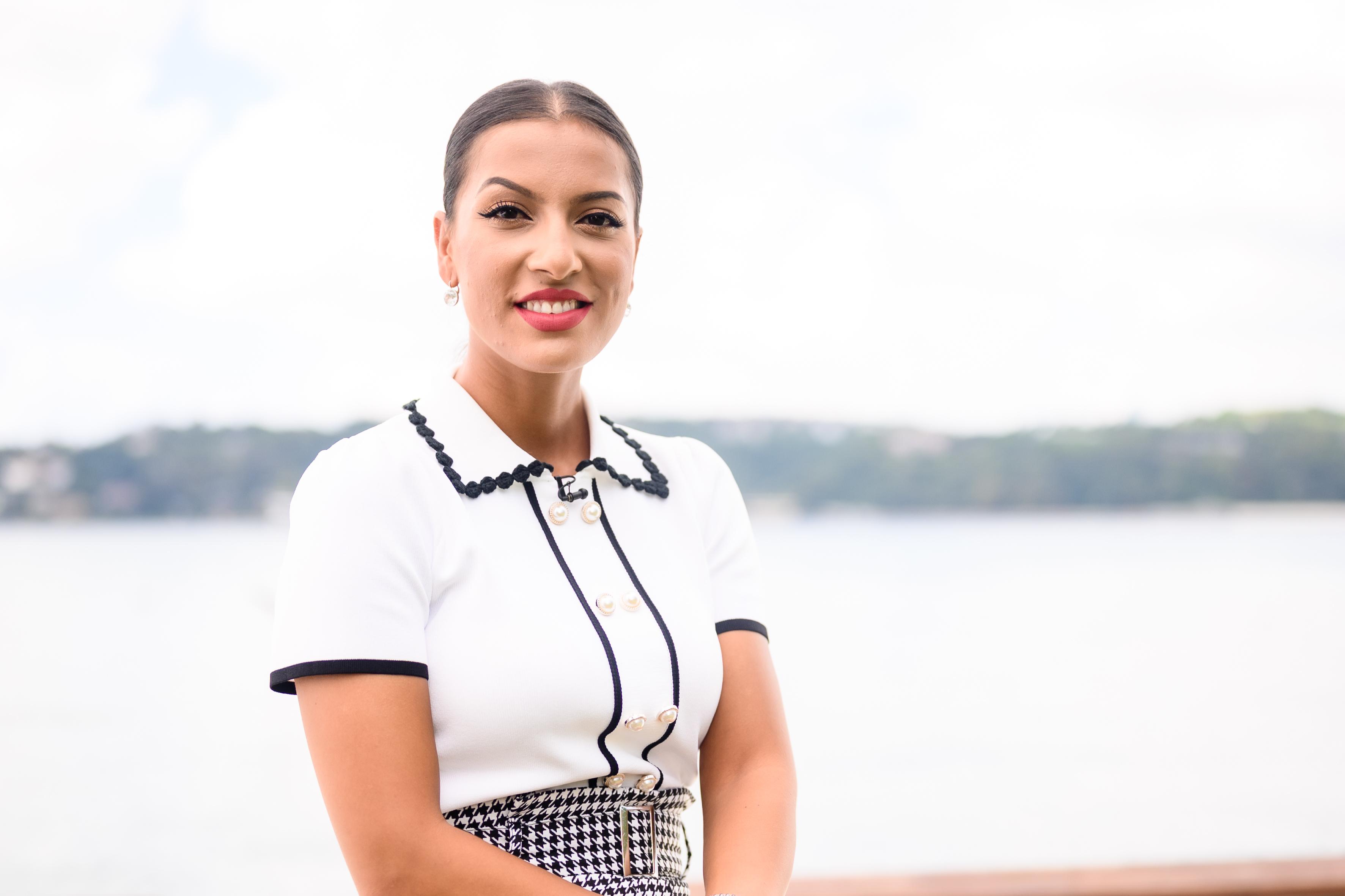 Cine e Raluca Preda de la Mireasa sezonul 6. Concurenta studiază la Oxford și locuiește în ...