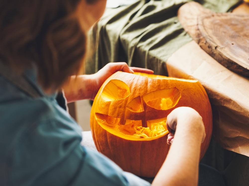 Tradiții și superstiții de Halloween. Ce semnifică sărbătoarea și care ...