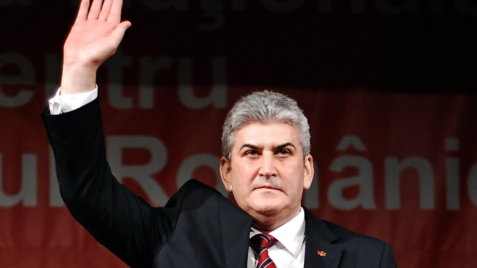 Cine este Sanda, soția lui Gabriel Oprea. Cei doi sunt împreună de ...