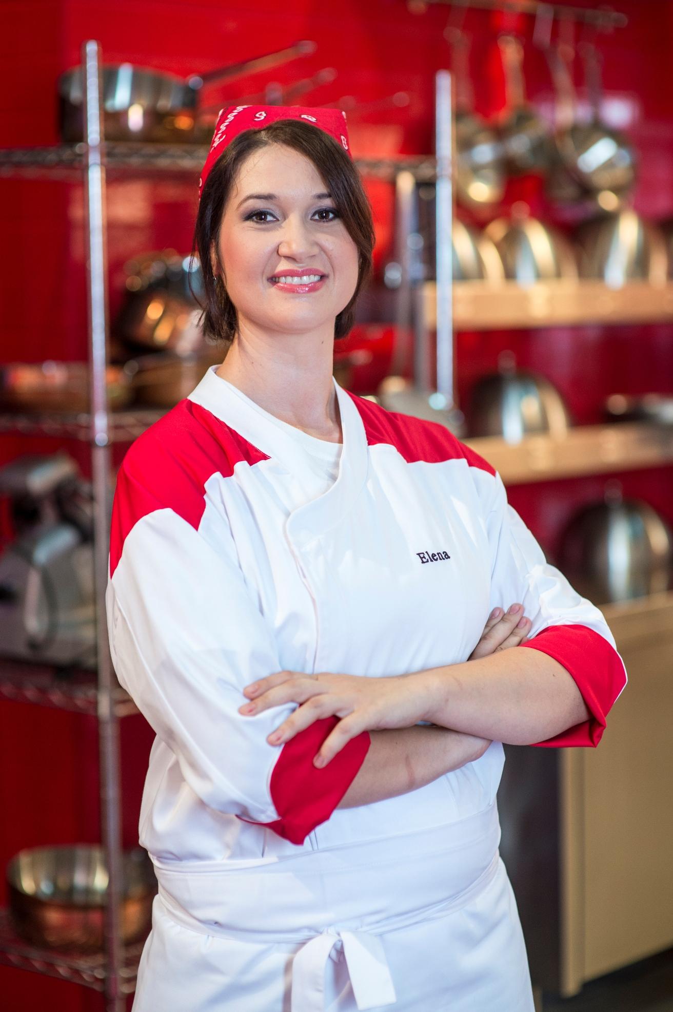 Elena Pădurariu, o moldoveancă dulce! Concurenta, care ne încântă cu ...